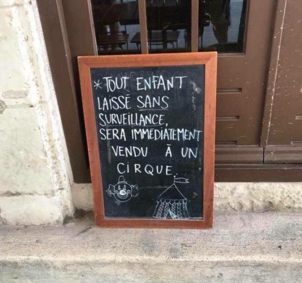 20 pancartes au message original et plein d'humour